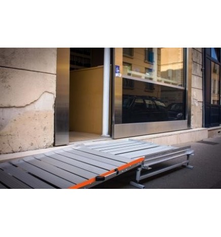Plateforme pliante aluminium pour rampe d'accès PMR